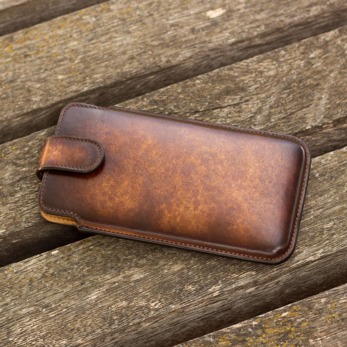 Cognac Phone Case – Hemingway-Tailors